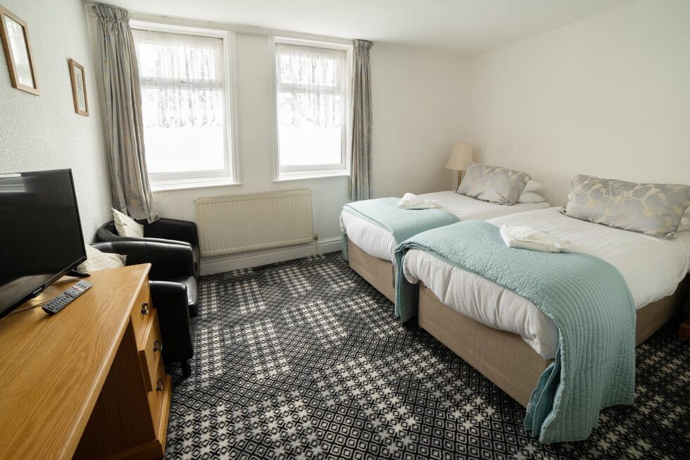 Rooms - hotelsantamaria.co.uk