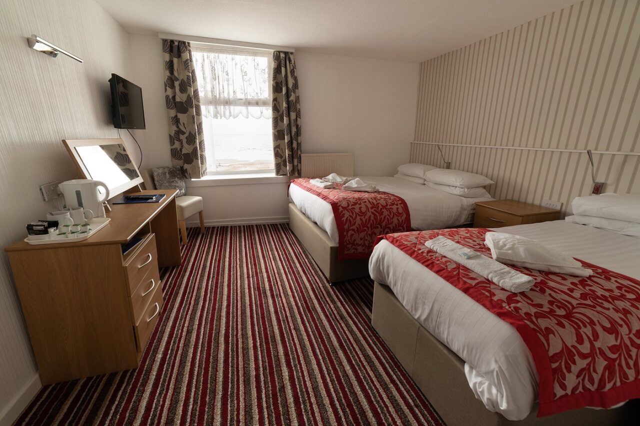 Rooms - hotelsantamaria.co.uk